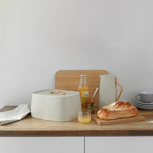 STELTON – Paramount Brands Co.